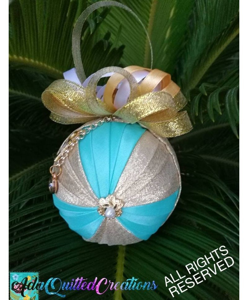 Royal Christmas ornament - Ada Quilted Creations