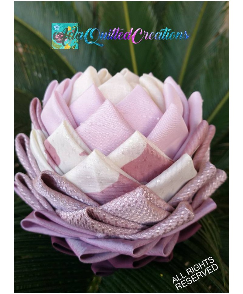 Water lily décor - Ada Quilted Creations