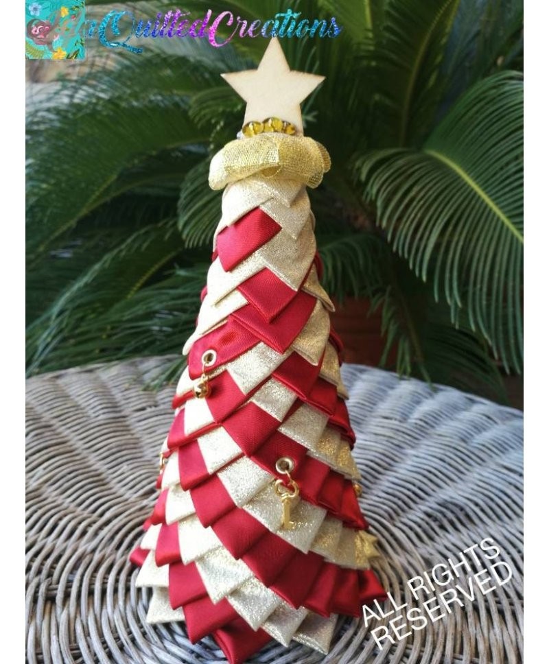 Red and Gold tabletop tree - Ada Quilted Creations