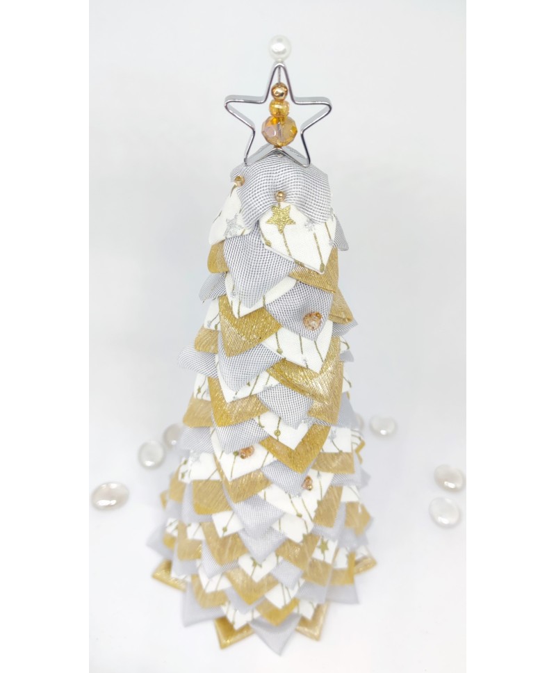 Christmas tabletop tree - Ada Quilted Creations